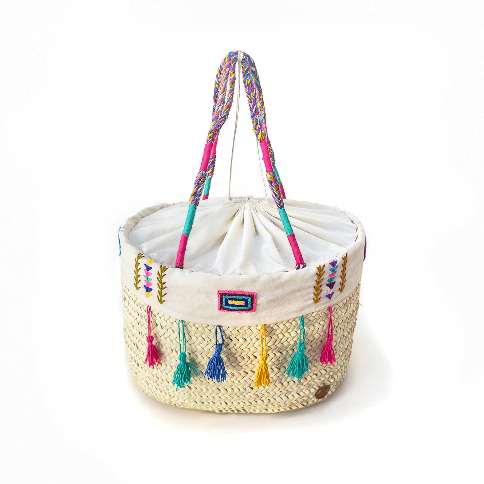 Embroidered Khoos Bag with ribbon حقيبة خوص مطرزة بشريط – BADDARA
